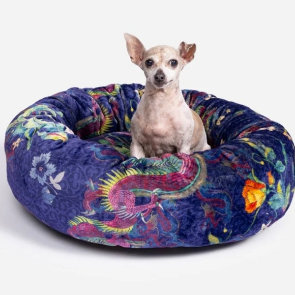 Johnny Was | Dog | Johnny Was Legendary Reversible Dog Bed Blue Floral ...